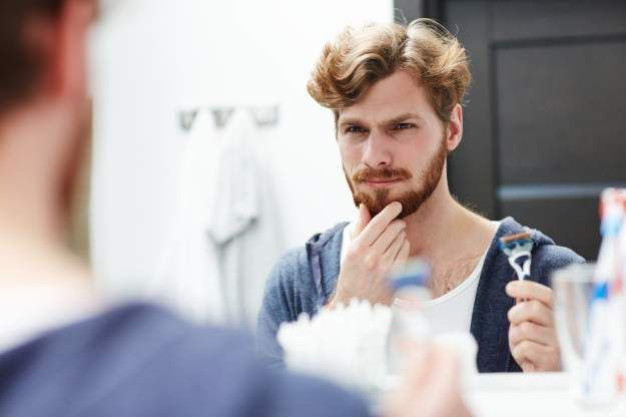 Cómo peinar el bigote y darle forma paso a paso
